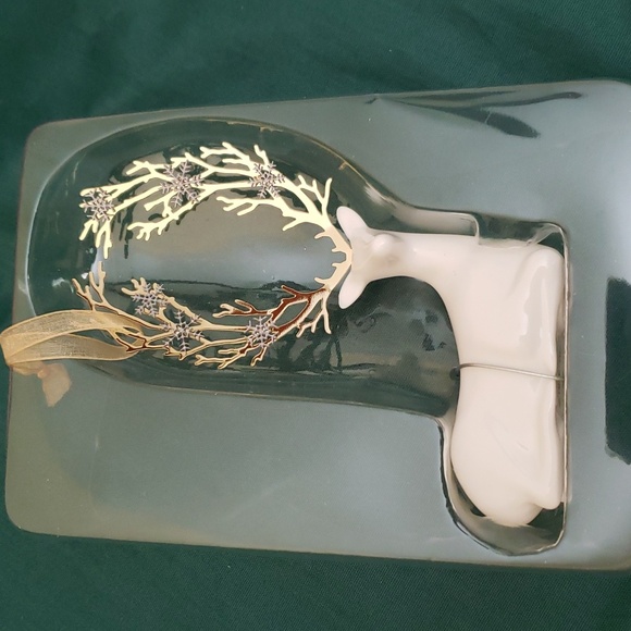 Hallmark | Holiday | Hallmark Signature Deer Ornament | Poshmark